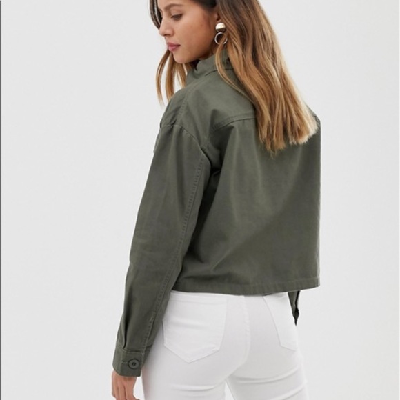 New Look | Jackets & Coats | New Look Cropped Utility Shacket In Khaki ...
